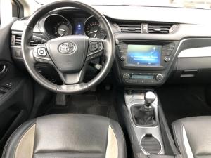 Grey Toyota Avensis 2017 in Riga, with an engine capacity of 2.00 L and mileage of 141 thousand km for 10950 €, photo 9 on AUTOMOTO.COM.LV