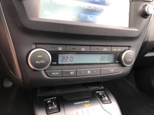 Grey Toyota Avensis 2017 in Riga, with an engine capacity of 2.00 L and mileage of 141 thousand km for 10950 €, photo 17 on AUTOMOTO.COM.LV