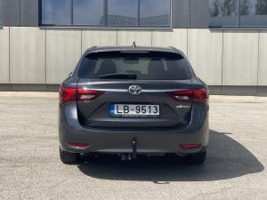 Pelēks Toyota Avensis 2017 Rīga, ar dzinēja tilpumu 2.00 L un nobraukumu 206 tūkst. km par 10290 €, foto 6 vietnē AUTOMOTO.COM.LV