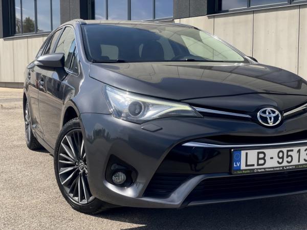 Pelēks Toyota Avensis 2017 Rīga, ar dzinēja tilpumu 2.00 L un nobraukumu 206 tūkst. km par 10290 €, foto 9 vietnē AUTOMOTO.COM.LV