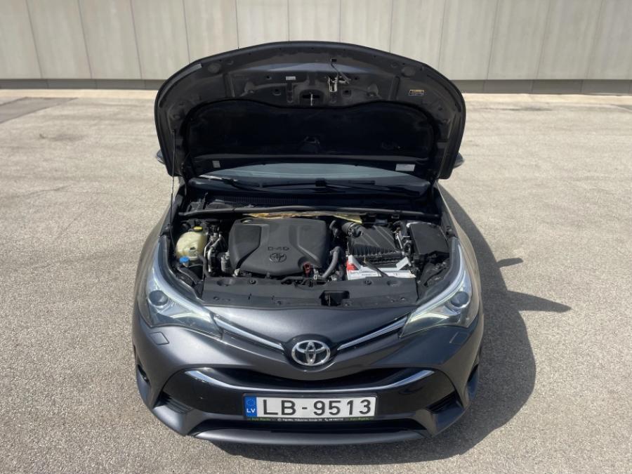 Pelēks Toyota Avensis 2017 Rīga, ar dzinēja tilpumu 2.00 L un nobraukumu 206 tūkst. km par 10290 €, foto 12 vietnē AUTOMOTO.COM.LV