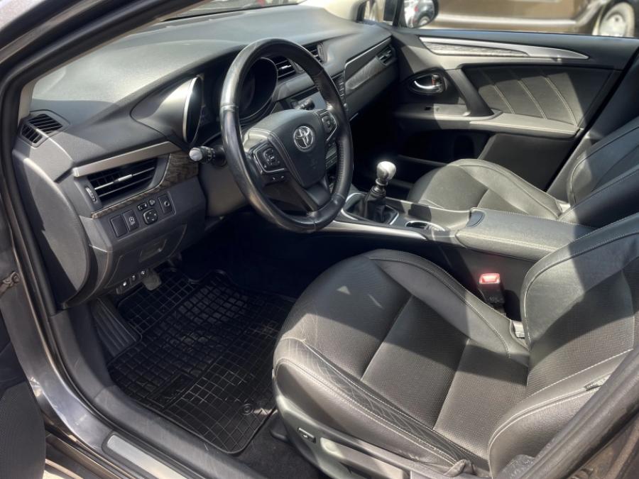 Pelēks Toyota Avensis 2017 Rīga, ar dzinēja tilpumu 2.00 L un nobraukumu 206 tūkst. km par 10290 €, foto 18 vietnē AUTOMOTO.COM.LV