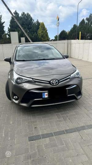 Серый Тойота Авенсис 2017 в Каунас, объемом двигателя 1.80 л и пробегом 158 тыс. км за 12900 €, фото 5 на AUTOMOTO.COM.LV