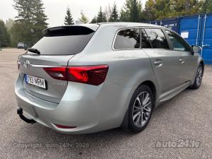 Серый Тойота Авенсис 2017 в Пайде, объемом двигателя 1.80 л и пробегом 117 тыс. км за 13990 €, фото 6 на AUTOMOTO.COM.LV