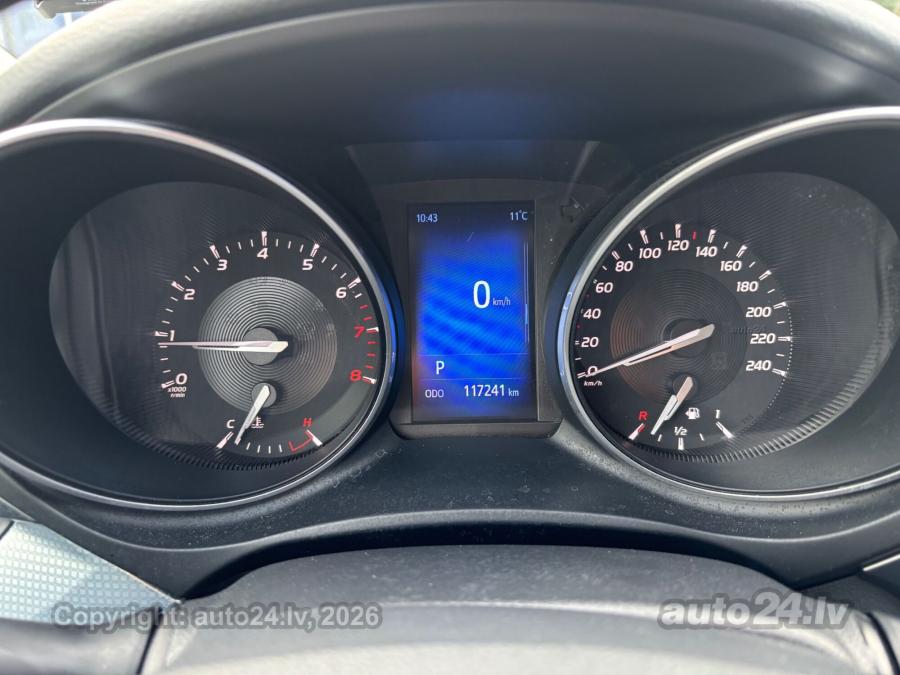 Серый Тойота Авенсис 2017 в Пайде, объемом двигателя 1.80 л и пробегом 117 тыс. км за 13990 €, фото 16 на AUTOMOTO.COM.LV