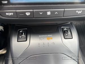 Серый Тойота Авенсис 2017 в Пайде, объемом двигателя 1.80 л и пробегом 117 тыс. км за 13990 €, фото 21 на AUTOMOTO.COM.LV