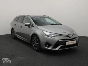 Pelēks Toyota Avensis 2018 Viļņa, ar dzinēja tilpumu 2.00 L un nobraukumu 178 tūkst. km par 13399 €, foto 10 vietnē AUTOMOTO.COM.LV