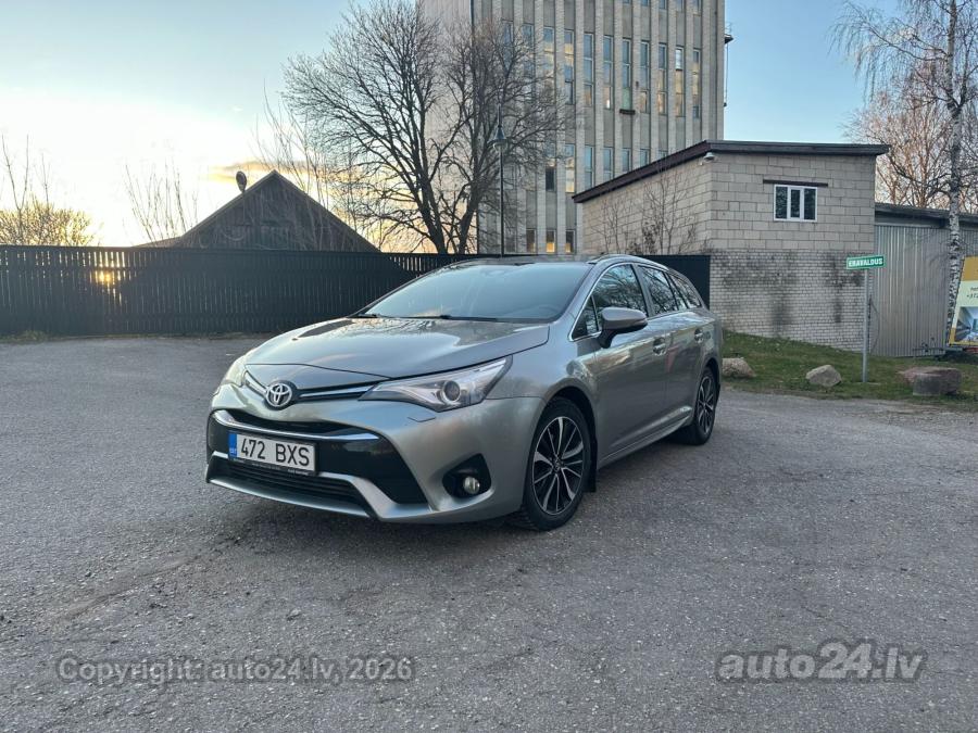 Pelēks Toyota Avensis 2018 Rakvere, ar dzinēja tilpumu 1.80 L un nobraukumu 168 tūkst. km par 13900 €, foto 3 vietnē AUTOMOTO.COM.LV