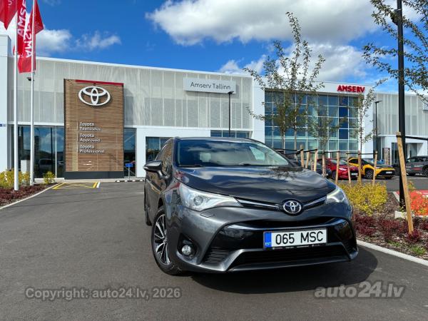 Серый Тойота Авенсис 2018 в Таллин, объемом двигателя 1.80 л и пробегом 155 тыс. км за 13490 €, фото 3 на AUTOMOTO.COM.LV