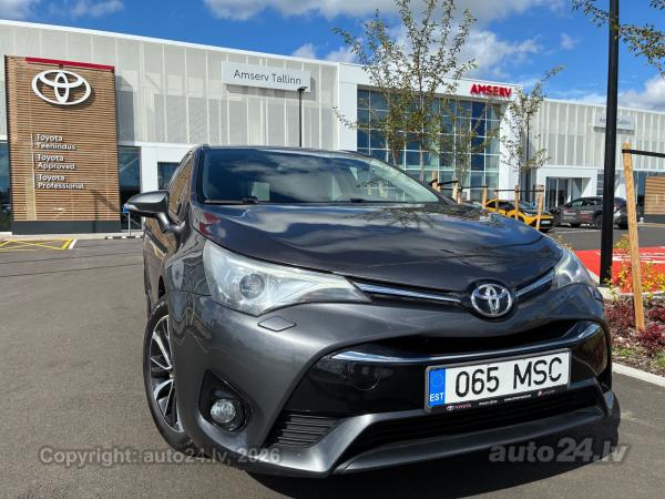 Серый Тойота Авенсис 2018 в Таллин, объемом двигателя 1.80 л и пробегом 155 тыс. км за 13490 €, фото 4 на AUTOMOTO.COM.LV
