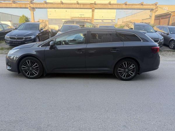 Pelēks Toyota Avensis 2018 Panevēža, ar dzinēja tilpumu 1.80 L un nobraukumu 248 tūkst. km par 10999 €, foto 9 vietnē AUTOMOTO.COM.LV