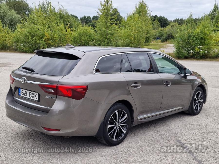 Серый Тойота Авенсис 2018 в Таллин, объемом двигателя 1.80 л и пробегом 146 тыс. км за 13900 €, фото 6 на AUTOMOTO.COM.LV
