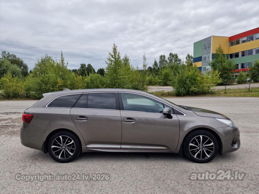 Серый Тойота Авенсис 2018 в Таллин, объемом двигателя 1.80 л и пробегом 146 тыс. км за 13900 €, фото 7 на AUTOMOTO.COM.LV