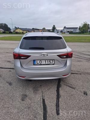 Серый Тойота Авенсис 2018 в Рига, объемом двигателя 1.80 л и пробегом 158 тыс. км за 10500 €, фото 5 на AUTOMOTO.COM.LV