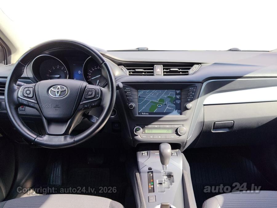 Серый Тойота Авенсис 2018 в Таллин, объемом двигателя 1.80 л и пробегом 143 тыс. км за 14995 €, фото 9 на AUTOMOTO.COM.LV