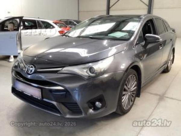 Grey Toyota Avensis 2018 in Tallinn, with an engine capacity of 1.60 L and mileage of 174 thousand km for 9999 €, photo 1 on AUTOMOTO.COM.LV