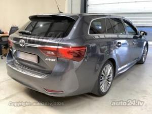 Серый Тойота Авенсис 2018 в Таллин, объемом двигателя 1.60 л и пробегом 174 тыс. км за 9999 €, фото 3 на AUTOMOTO.COM.LV