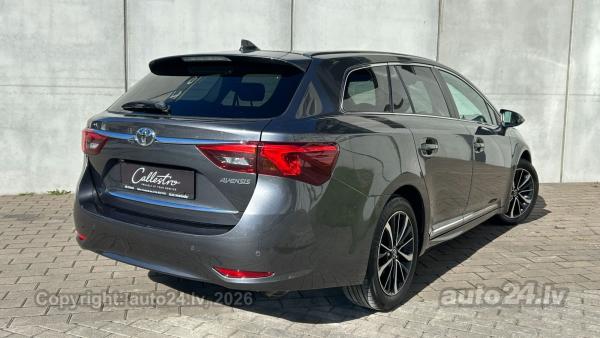 Toyota Avensis 2018 Tallina vietnē Pelēks Toyota Avensis 2018 Tallina, ar dzinēja tilpumu 1.80 L un nobraukumu 118 tūkst. km par 14500 €, foto 5 vietnē AUTOMOTO.COM.LV