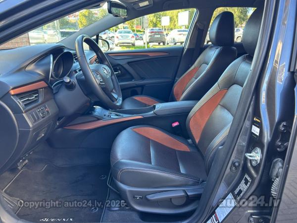Toyota Avensis 2018 Tallina vietnē Pelēks Toyota Avensis 2018 Tallina, ar dzinēja tilpumu 1.80 L un nobraukumu 118 tūkst. km par 14500 €, foto 9 vietnē AUTOMOTO.COM.LV