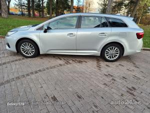 Pelēks Toyota Avensis 2019 Tallina, ar dzinēja tilpumu 1.80 L un nobraukumu 115 tūkst. km par 14300 €, foto 2 vietnē AUTOMOTO.COM.LV