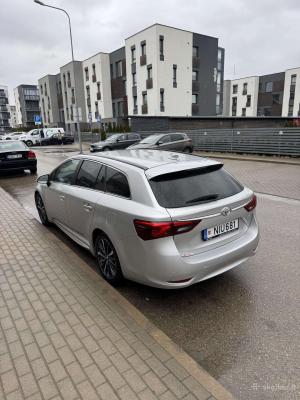 Grey Toyota Avensis 2019 in Vilnius, with an engine capacity of 2.00 L and mileage of 146 thousand km for 11995 €, photo 4 on AUTOMOTO.COM.LV
