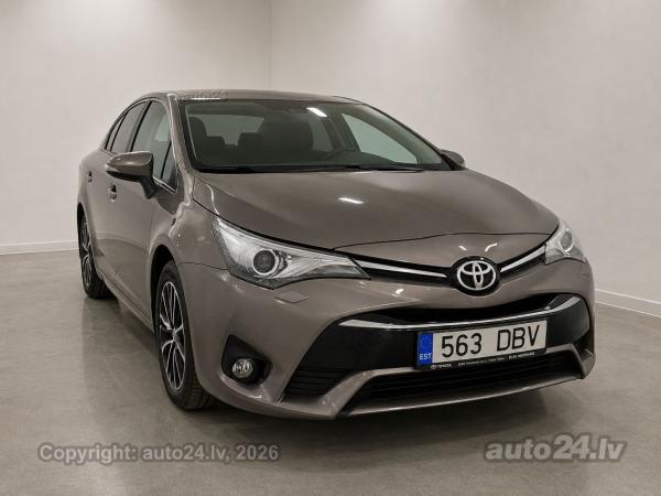 Grey Toyota Avensis 2019 in Tallinn, with an engine capacity of 1.80 L and mileage of 165 thousand km for 13494 €, photo 2 on AUTOMOTO.COM.LV