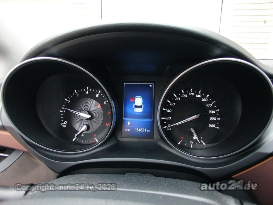Серый Тойота Авенсис 2019 в Таллин, объемом двигателя 1.80 л и пробегом 165 тыс. км за 13494 €, фото 9 на AUTOMOTO.COM.LV