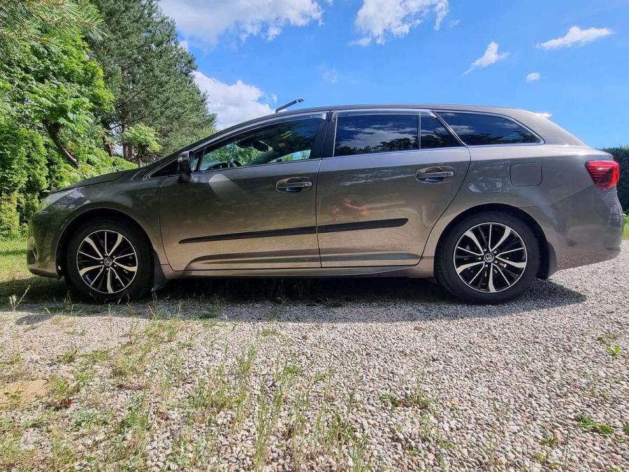 Серый Тойота Авенсис 2019 в Алитус, объемом двигателя 1.80 л и пробегом 132 тыс. км за 8900 €, фото 8 на AUTOMOTO.COM.LV