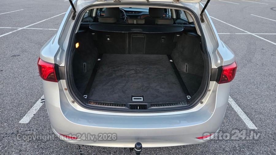 Pelēks Toyota Avensis 2019 Keila, ar dzinēja tilpumu 1.80 L un nobraukumu 139 tūkst. km par 14300 €, foto 10 vietnē AUTOMOTO.COM.LV