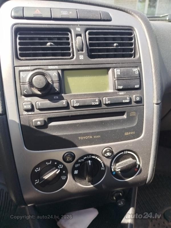 Toyota Avensis 2002 in Tallinn, with an engine capacity of 1.60 L and mileage of 166 thousand km for 800 €, photo 5 on AUTOMOTO.COM.LV