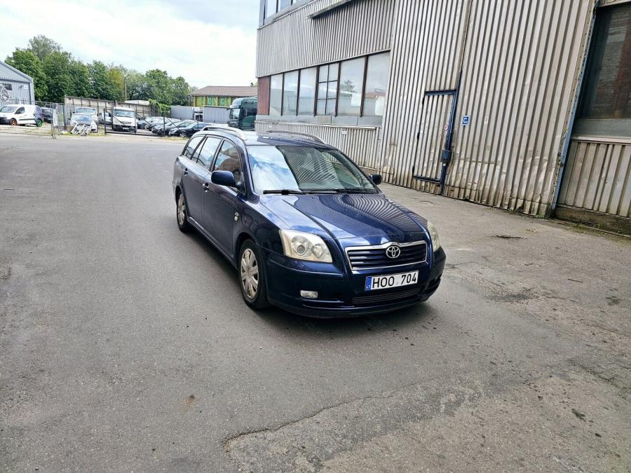 Тойота Авенсис 2003 в Каунас, объемом двигателя 2.00 л и пробегом 298 тыс. км за 899 €, фото 3 на AUTOMOTO.COM.LV