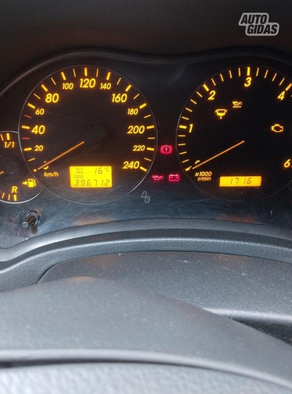 Toyota Avensis 2003 Panevēža, ar dzinēja tilpumu 2.00 L un nobraukumu 397 tūkst. km par 1100 €, foto 2 vietnē AUTOMOTO.COM.LV