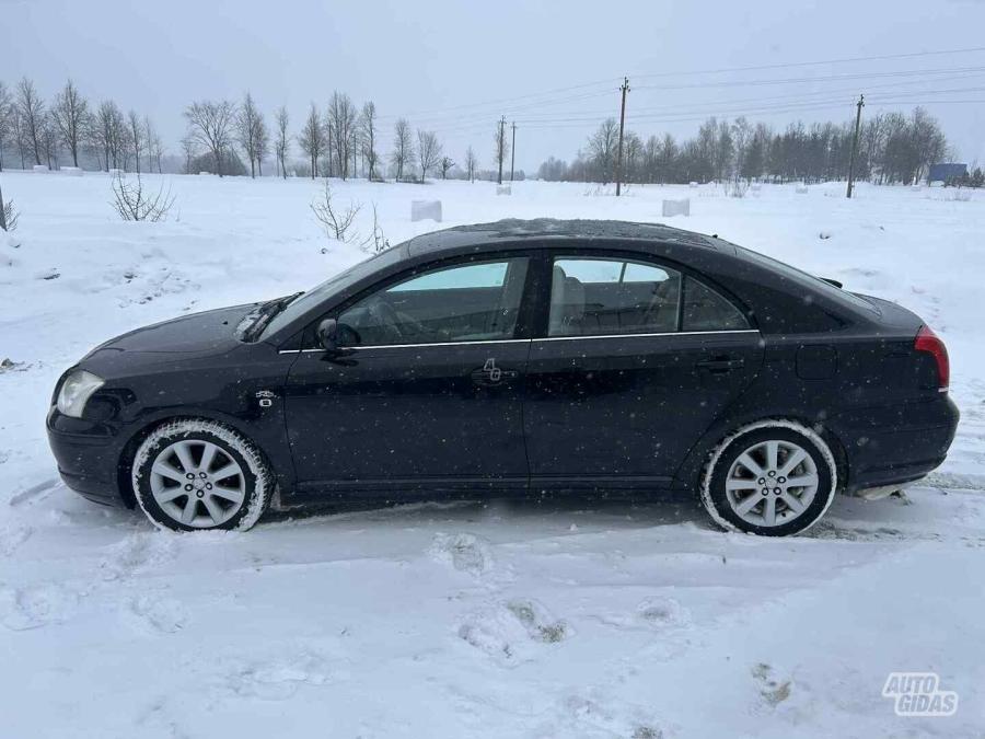 Toyota Avensis 2004 Šilalė, ar dzinēja tilpumu 2.00 L un nobraukumu 260 tūkst. km par 1500 €, foto 5 vietnē AUTOMOTO.COM.LV