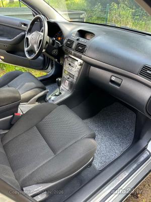 Toyota Avensis 2004 Tallina, ar dzinēja tilpumu 2.00 L un nobraukumu 207 tūkst. km par 2499 €, foto 10 vietnē AUTOMOTO.COM.LV