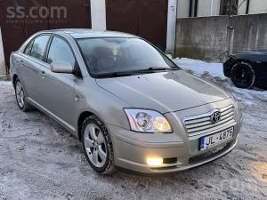 Тойота Авенсис 2004 в Рига, объемом двигателя 2.00 л и пробегом 310 тыс. км за 1550 €, фото 3 на AUTOMOTO.COM.LV