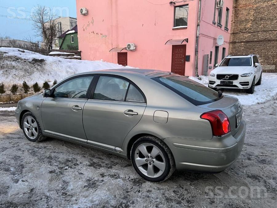 Тойота Авенсис 2004 в Рига, объемом двигателя 2.00 л и пробегом 310 тыс. км за 1550 €, фото 4 на AUTOMOTO.COM.LV