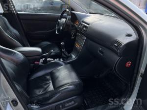 Тойота Авенсис 2004 в Рига, объемом двигателя 2.00 л и пробегом 310 тыс. км за 1550 €, фото 7 на AUTOMOTO.COM.LV