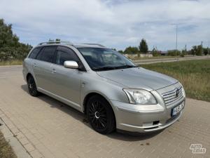 Тойота Авенсис 2004 в Укмерге, объемом двигателя 2.00 л и пробегом 327 тыс. км за 900 €, фото  на AUTOMOTO.COM.LV