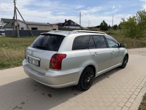 Тойота Авенсис 2004 в Укмерге, объемом двигателя 2.00 л и пробегом 327 тыс. км за 900 €, фото 7 на AUTOMOTO.COM.LV