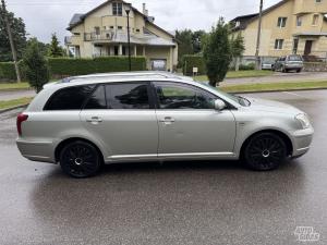 Тойота Авенсис 2004 в Укмерге, объемом двигателя 2.00 л и пробегом 327 тыс. км за 880 €, фото 7 на AUTOMOTO.COM.LV