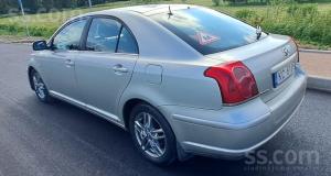 Toyota Avensis 2005 Daugavpils, ar dzinēja tilpumu 2.20 L un nobraukumu 451 tūkst. km par 1900 €, foto 2 vietnē AUTOMOTO.COM.LV
