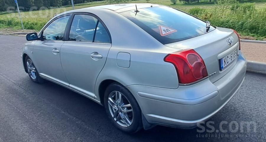 Toyota Avensis 2005 Daugavpils, ar dzinēja tilpumu 2.20 L un nobraukumu 451 tūkst. km par 1900 €, foto 2 vietnē AUTOMOTO.COM.LV