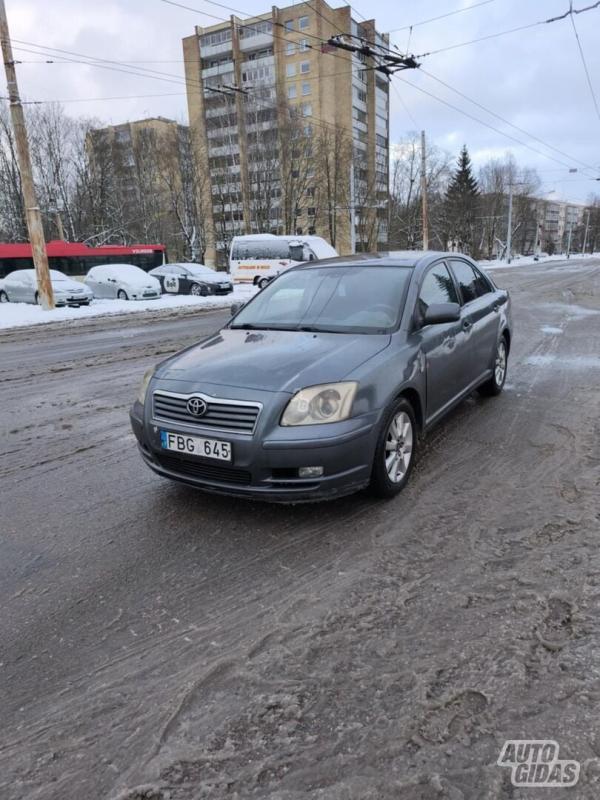 Toyota Avensis 2005 in Vilnius, with an engine capacity of 2.00 L and mileage of 345 thousand km for 1000 €, photo 1 on AUTOMOTO.COM.LV