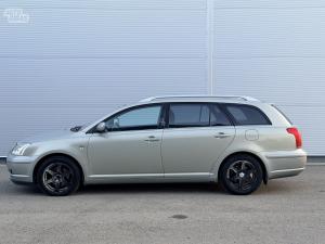 Toyota Avensis 2005 in Utena, with an engine capacity of 2.00 L and mileage of 492 thousand km for 1990 €, photo 11 on AUTOMOTO.COM.LV