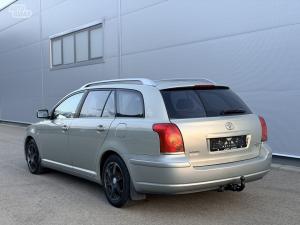 Toyota Avensis 2005 in Utena, with an engine capacity of 2.00 L and mileage of 492 thousand km for 1990 €, photo 12 on AUTOMOTO.COM.LV