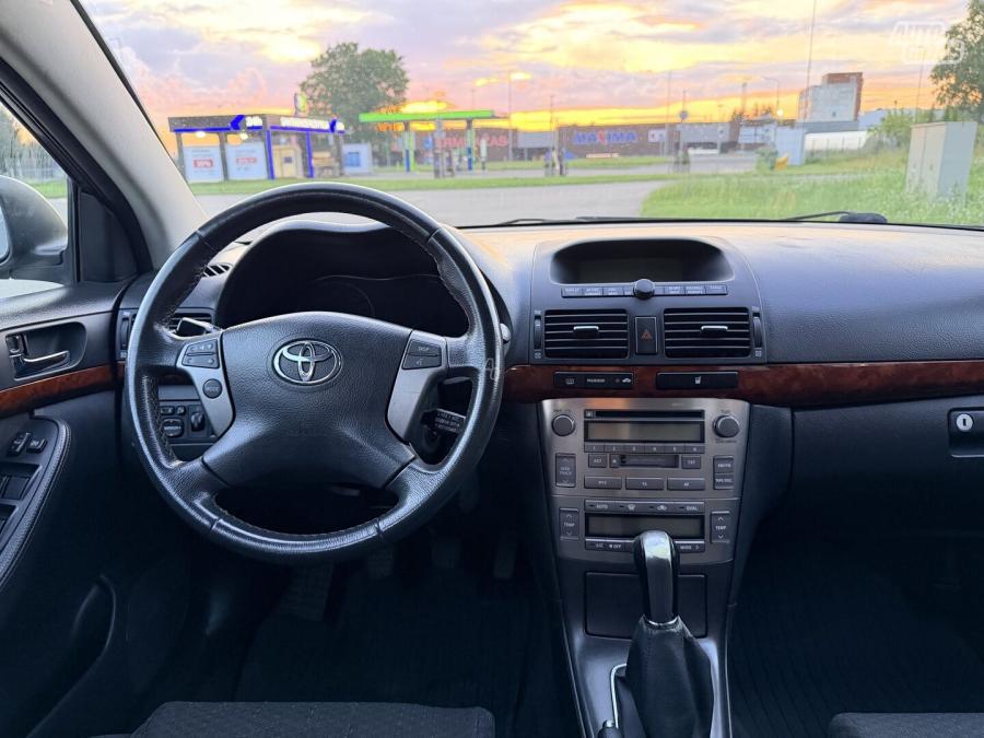 Тойота Авенсис 2005 в Утена, объемом двигателя 2.00 л и пробегом 492 тыс. км за 1990 €, фото 19 на AUTOMOTO.COM.LV