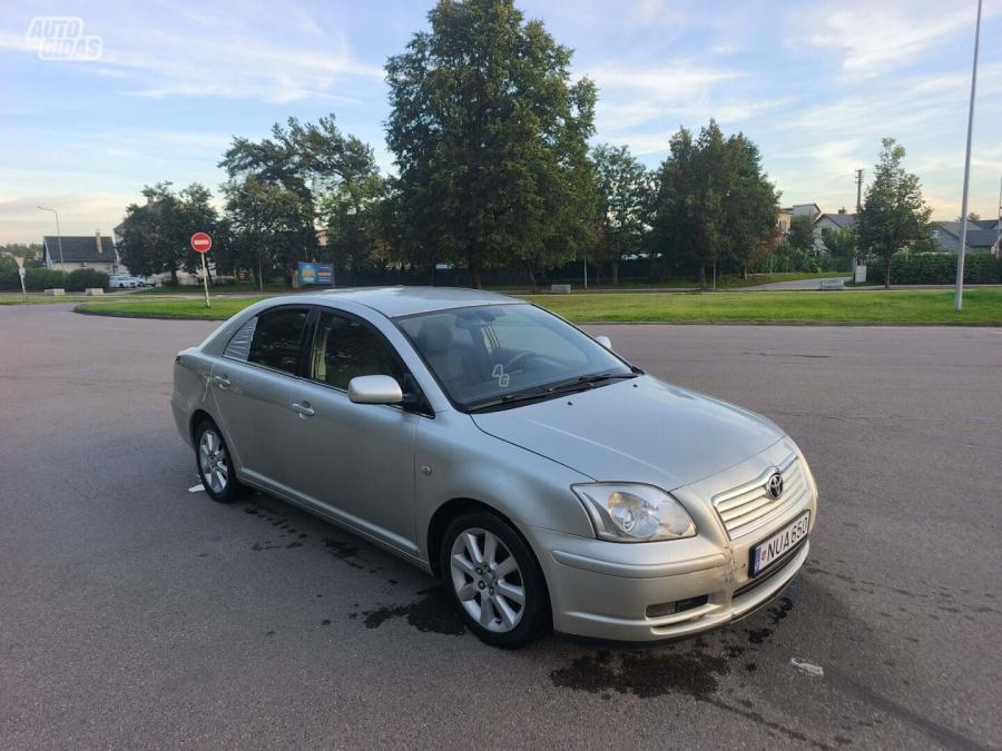 Toyota Avensis 2005 Varėna, ar dzinēja tilpumu 2.00 L un nobraukumu 330 tūkst. km par 950 €, foto 3 vietnē AUTOMOTO.COM.LV