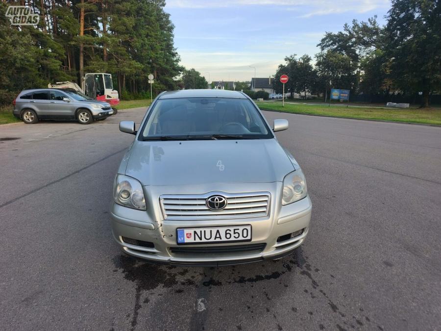 Toyota Avensis 2005 Varėna, ar dzinēja tilpumu 2.00 L un nobraukumu 330 tūkst. km par 950 €, foto 4 vietnē AUTOMOTO.COM.LV