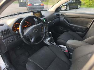 Toyota Avensis 2005 Varėna, ar dzinēja tilpumu 2.00 L un nobraukumu 330 tūkst. km par 950 €, foto 9 vietnē AUTOMOTO.COM.LV