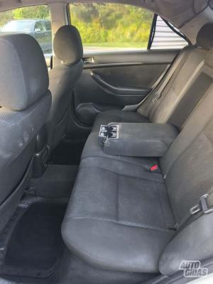 Toyota Avensis 2005 Varėna, ar dzinēja tilpumu 2.00 L un nobraukumu 330 tūkst. km par 950 €, foto 11 vietnē AUTOMOTO.COM.LV